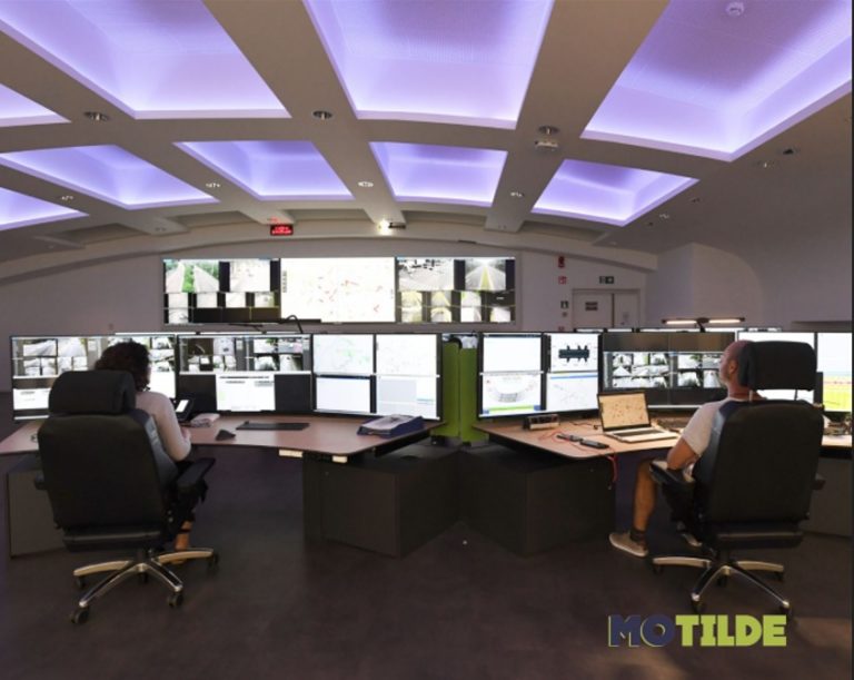 The factory control room: an essential part of production monitoring ...